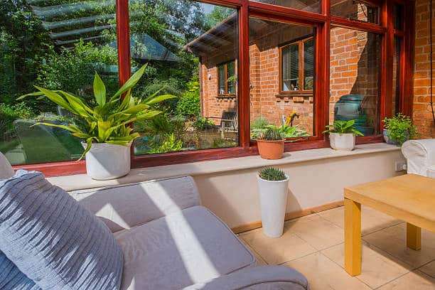 Modern Sunroom Remodeling Ideas To Boost Curb Appeal - Berriz Design ...